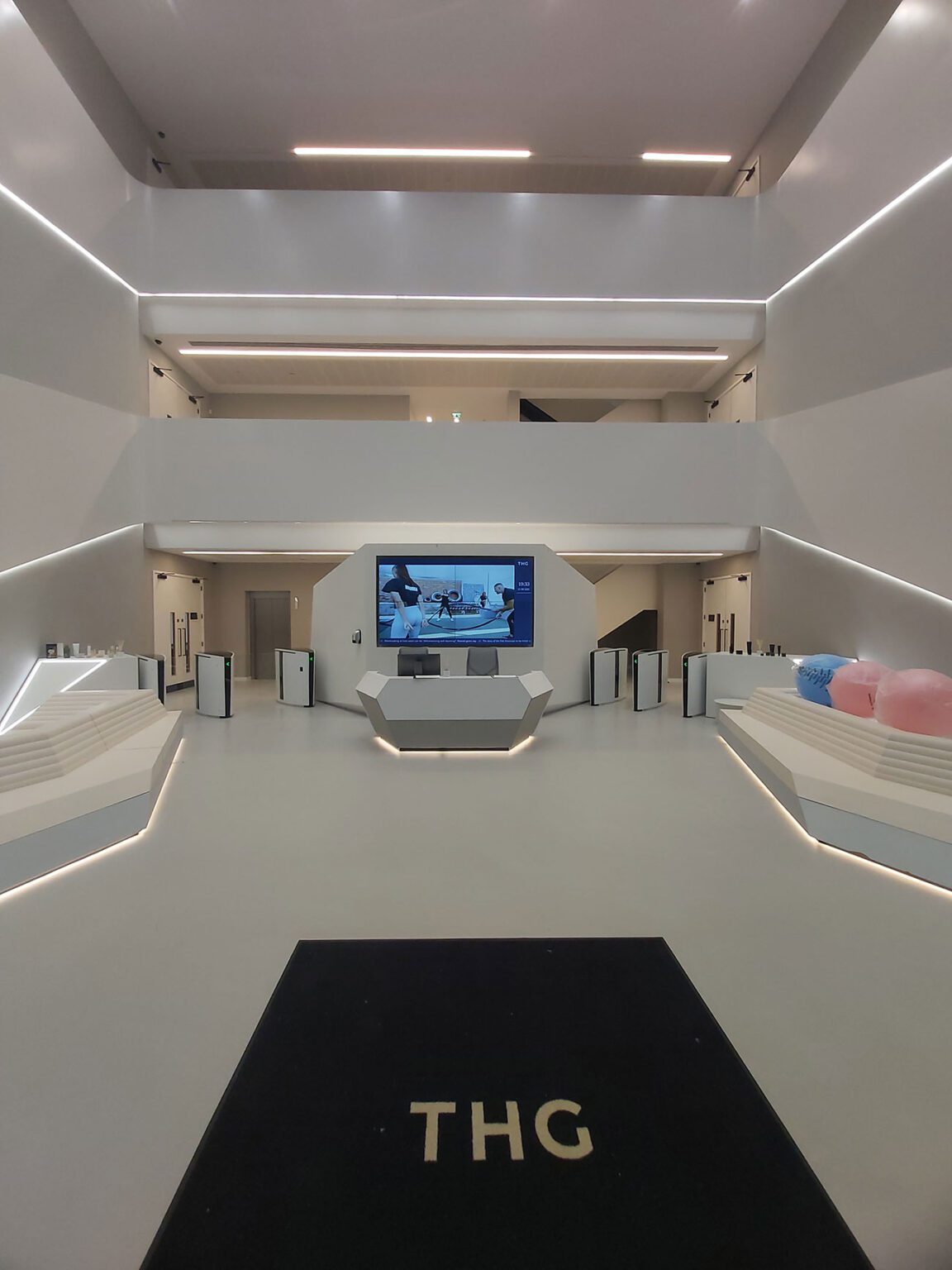 JM Lighting Premier Lighting Northern Ireland | Elegant & Modern Lighting